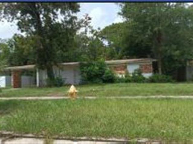 Cherokee Villa Ln