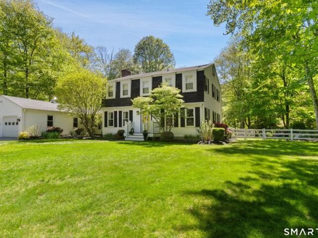 Cherokee Dr, Brookfield, Home For Sale