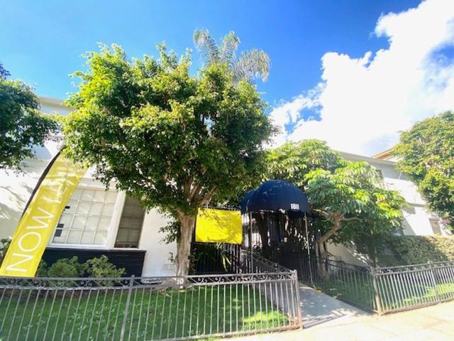Cherokee Studio Apartment for Rent at 1811 N Cherokee Ave, Los Angeles, CA 90028 Hollywood Hills West