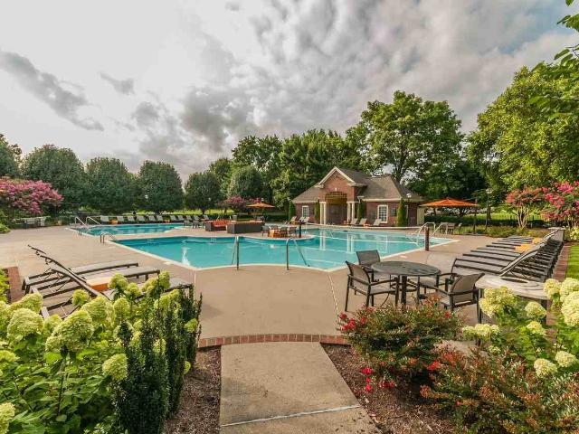 Cherry Creek 2 Bedroom Apartment for Rent at 1100 Crystal Spring Ln, Hermitage, TN 37076