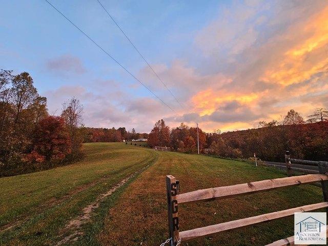 Cherry Creek Rd, Meadows Of Dan, VA 24120
