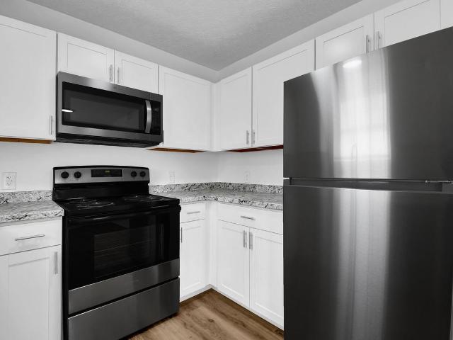 Cherry Bottom Townhomes 3 Bedroom Apartment for Rent at 4965 Cherry Bluff Ct, Columbus, OH 43230 Gould Park