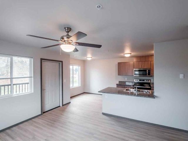 Cherry Glen Apartments 1 Bedroom Apartment for Rent at 3568 Cherry Glen Pl Ne, Salem, OR 97305