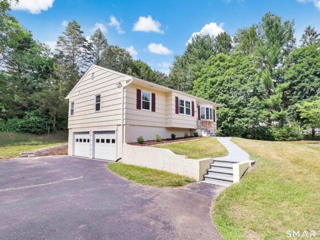 Cherry Heights Ter, Newtown, Home For Sale