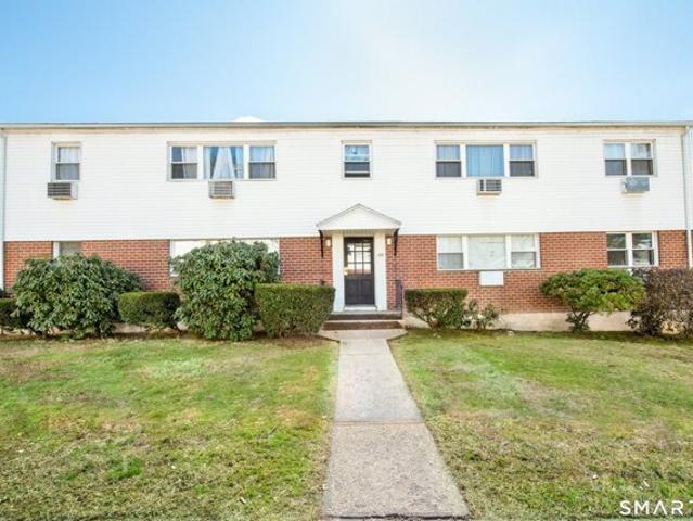 Cherry Hill Dr Unit A, Bridgeport, Condo For Sale