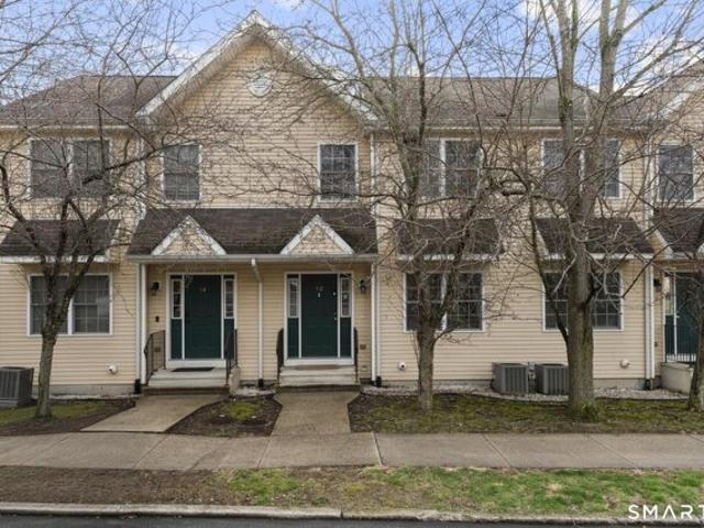 Cherry Hill Dr, Bridgeport, Home For Sale