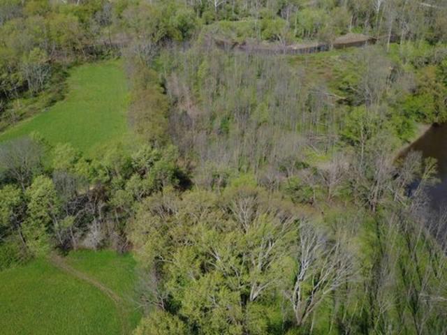 Cherry Hill Rd, Albion, PA 16401