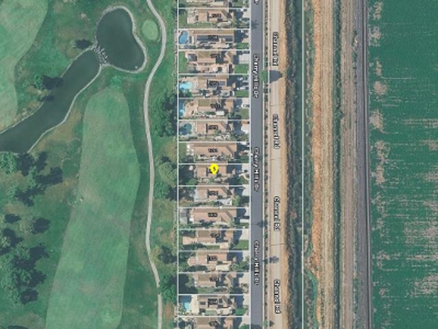 Cherry Hills Dr