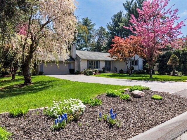 Cherry Ln, Longmeadow, Home For Sale