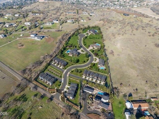 Cherry Ln Unit TL2200, Medford, OR 97504