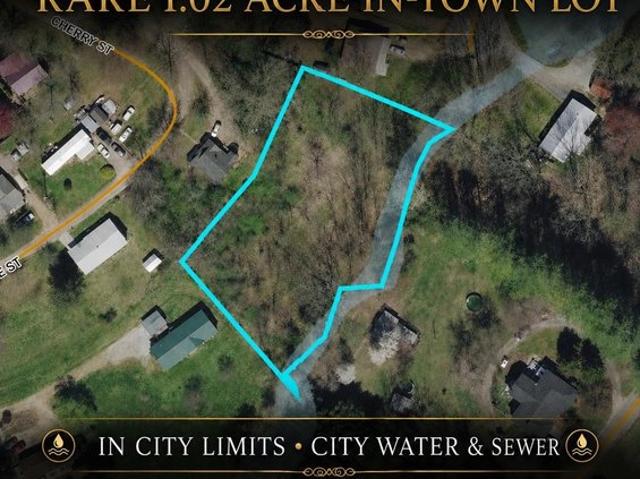 Cherry St, Franklin, NC 28734