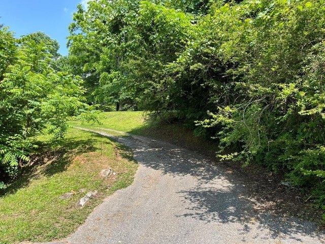 Cherry St, Murphy, NC 28906