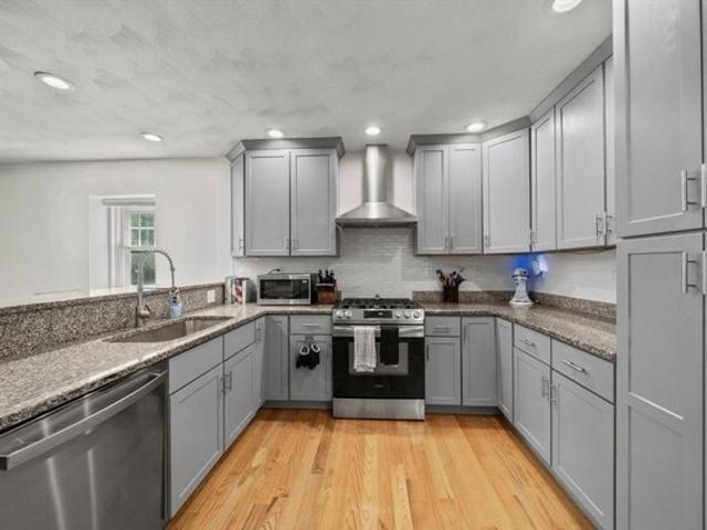 Cherry St Unit,chelsea, Condo For Sale