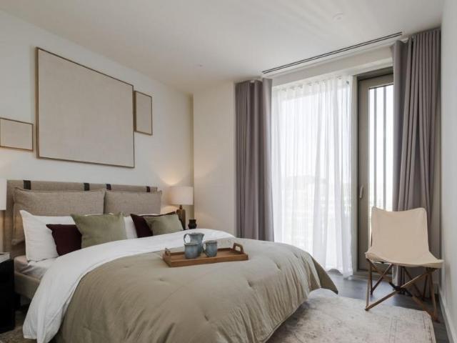 Cherry Park Lane London E20 2 bed apartment to rent £3,230 pcm £745 pw