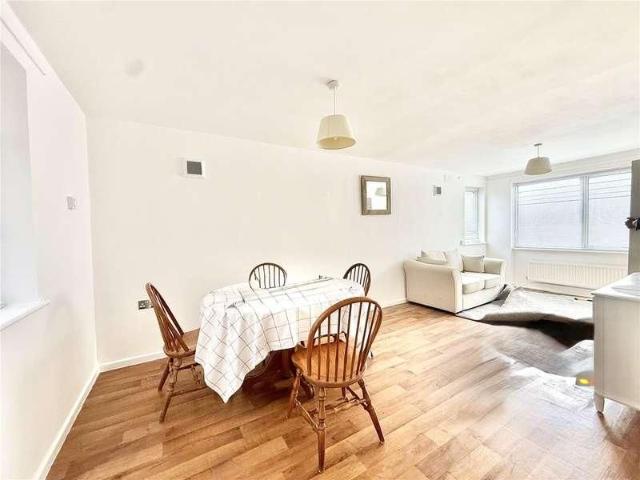 Cherry Wood Way, Vale Lane, Ealing, London, W5