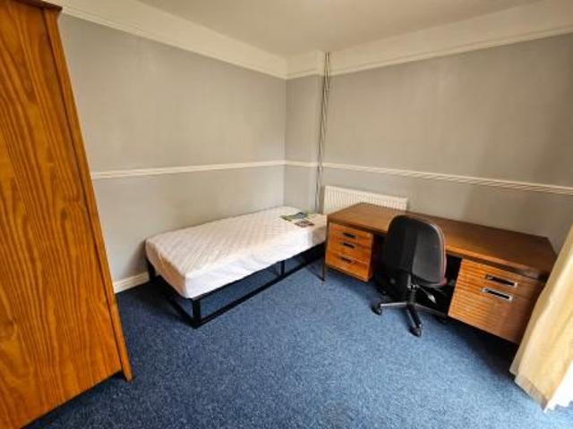 Cherry Way, Hatfield, AL10