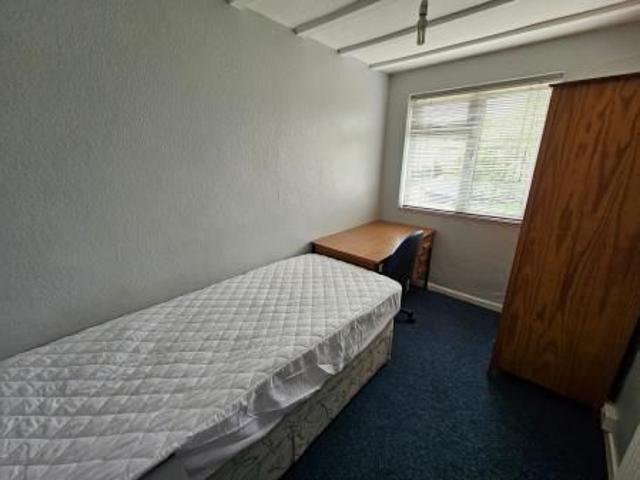 Cherry Way, Hatfield, AL10
