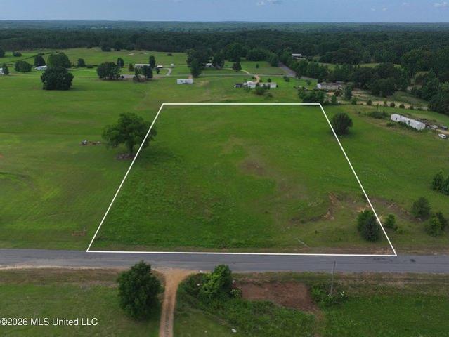 Cherry Tree Ln, Coldwater, MS 38618