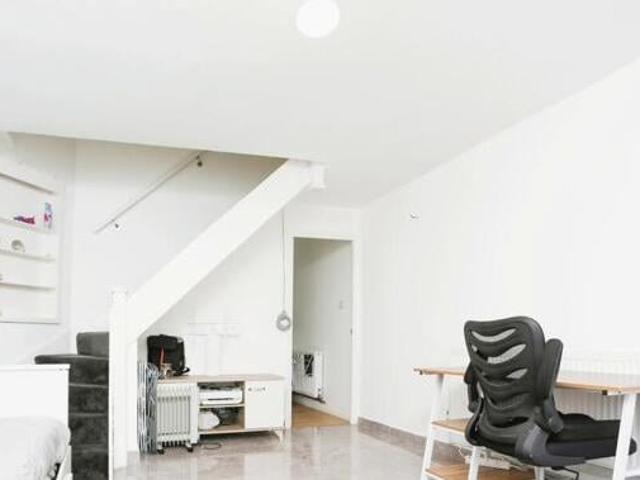 Cherrybrook Close, Leicester, 2 Bedroom Semi detached