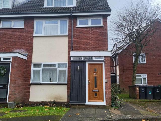 Cherrycroft Gardens, HA5 1 bed in a flat share to rent £1,050 pcm £242 pw