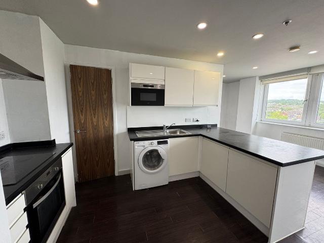 Cherrydown East, Basildon SS16, 1 bed flat to rent, £1,300 pcm | PrimeLocation