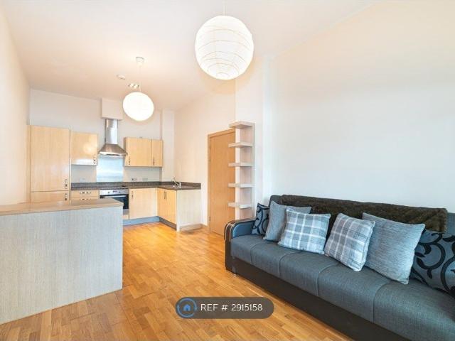 Cherrydown East, Basildon SS16, 1 bed flat to rent, £1,300 pcm | PrimeLocation