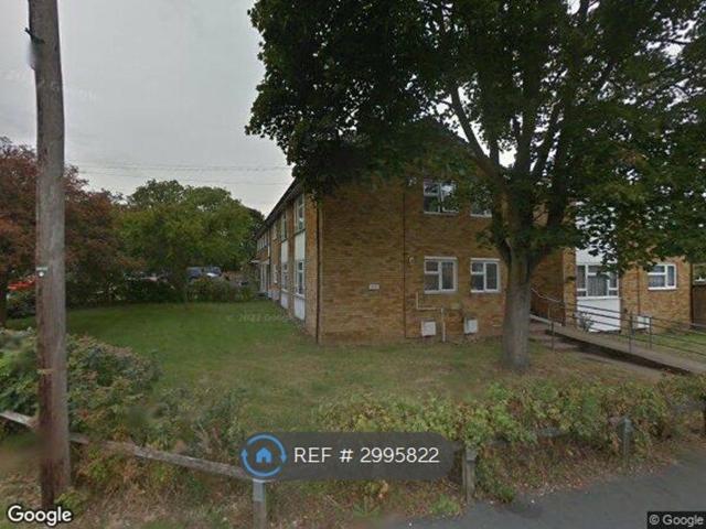 Chertsey Rise, Stevenage SG2, Studio to rent, £875 pcm | PrimeLocation