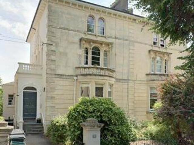 Chertsey Road, Bristol, 2 Bedroom Property