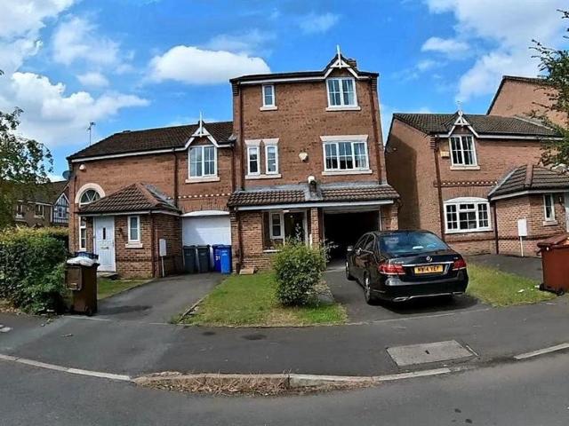 Chervil Close, Manchester M14 4 bed house to rent £2,219 pcm £512 pw