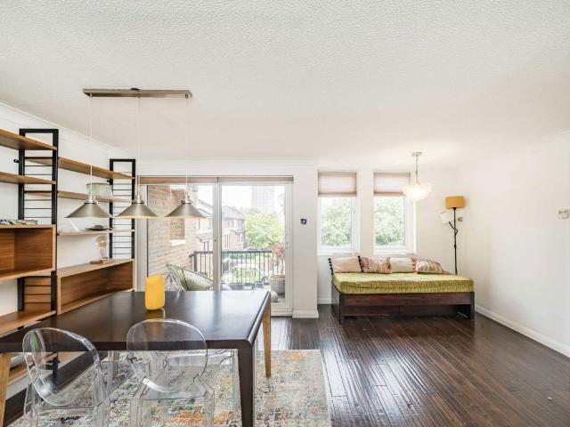 Cheryls Close, Fulham SW6, 2 bed flat to rent, £3,000 pcm | PrimeLocation