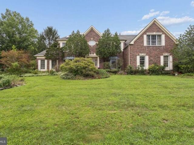 Chesapeake Ct, Princeton Junction, Home For Sale