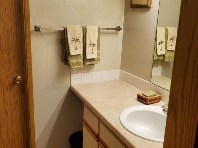 Chesapeake Pointe 1 Bedroom Apartment for Rent at 4400 Se Naef Rd, Oak Grove, OR 97267 Milwaukie Heights