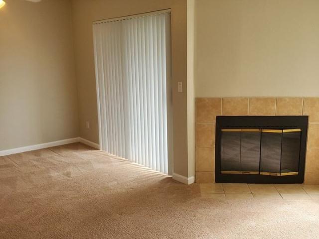 Chesapeake Pointe 1 Bedroom Apartment for Rent at 4400 Se Naef Rd, Oak Grove, OR 97267 Milwaukie Heights