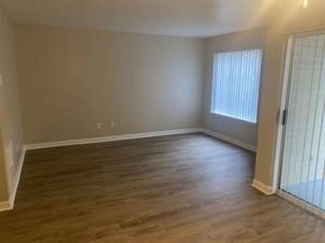 Chesapeake Pointe 1 Bedroom Apartment for Rent at 4400 Se Naef Rd, Oak Grove, OR 97267 Milwaukie Heights