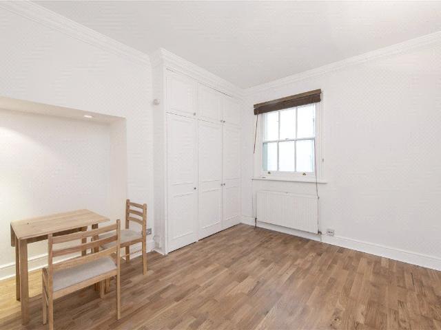 Chesham Place, Belgravia, London, UK SW1X, 1 bed flat to rent, £2,100 pcm | PrimeLocation