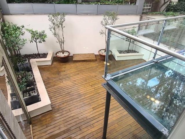 Chesham Street, Belgravia, London, SW1X 2 bed apartment to rent £6,912 pcm £1,595 pw