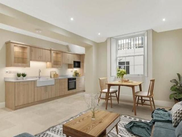 Chesham Street, London, 2 Bedroom Apartment