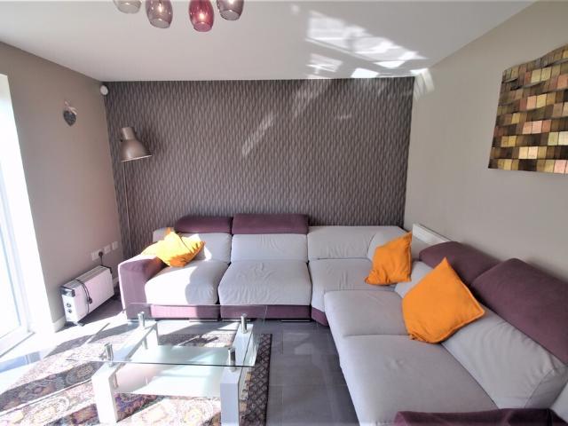 Cheshire Close, Coventry, CV3 1PT