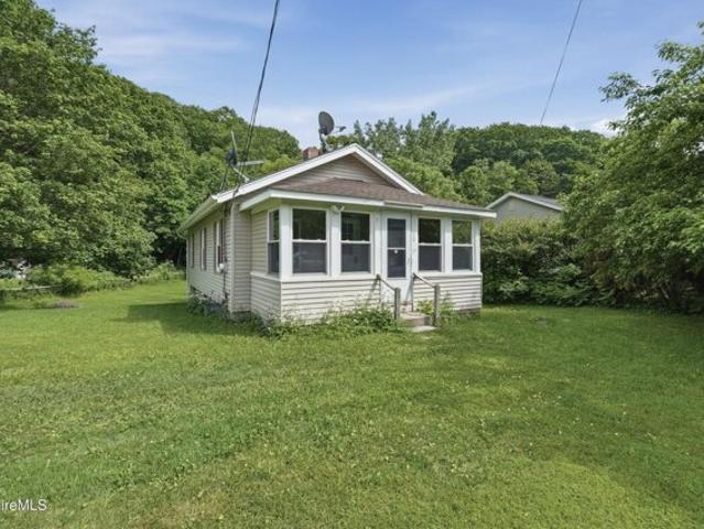 Cheshire Rd, Lanesborough, Home For Sale