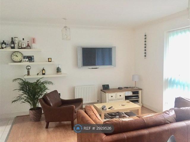 Cheshire Street, London E2, 2 bed flat to rent, £2,700 pcm | PrimeLocation