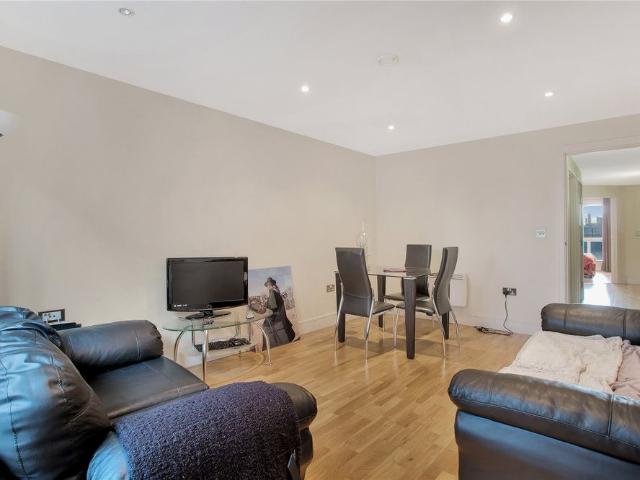 Cheshire Street, Shoreditch, London, E2 6FE