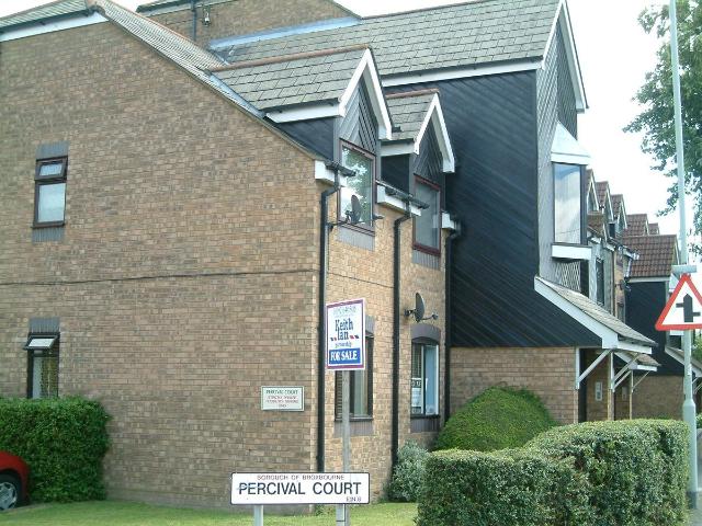 Cheshunt EN8, 2 bed flat to rent, £1,795 pcm | PrimeLocation