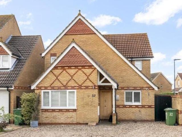 Cheshunt, Shambrook Road, Waltham Cross, 4 Bedroom Detached