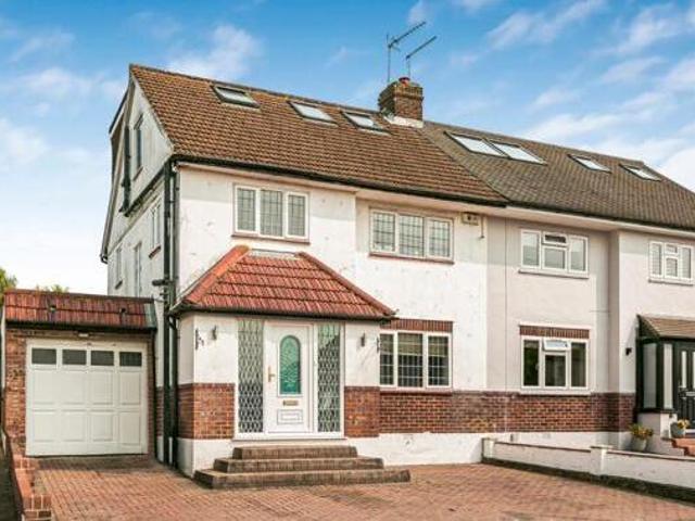 Cheshunt, Spencer Avenue, Waltham Cross, 5 Bedroom Semi detached