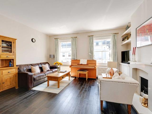 Chesson Road, W14, London