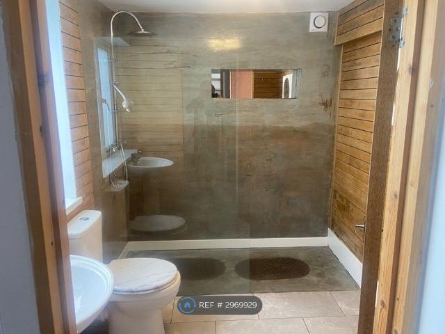 Chesshyre St, Swansea SA2, 1 bed flat to rent, £775 pcm | PrimeLocation