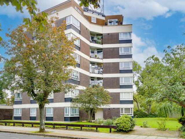 Chessing Court, Fortis Green, Studio Apartment For