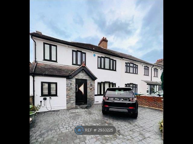 Chessington Avenue, Bexleyheath DA7, 5 bed semi detached house to rent, £2,950 pcm | PrimeLocation