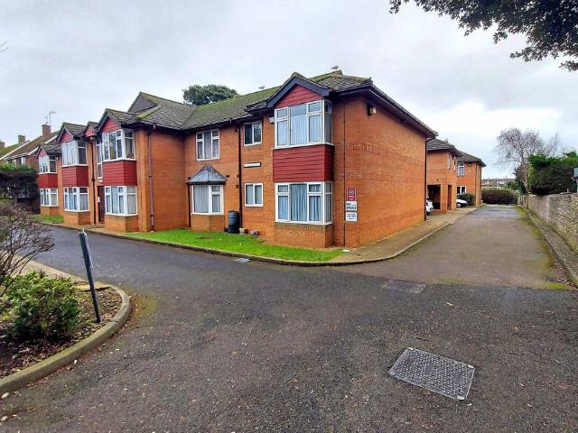 Chesswood Road, Worthing BN11, 1 bed flat to rent, £950 pcm | PrimeLocation