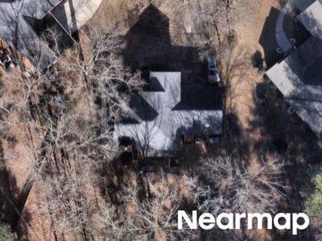 Chestnut Woods Ct